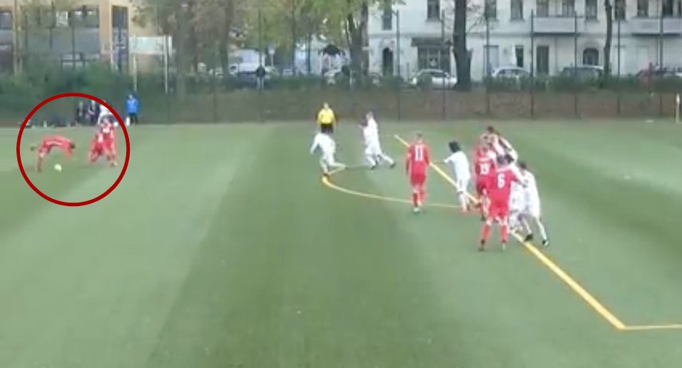 Hilarious Free Kick Routine Leads To Goal In Germany