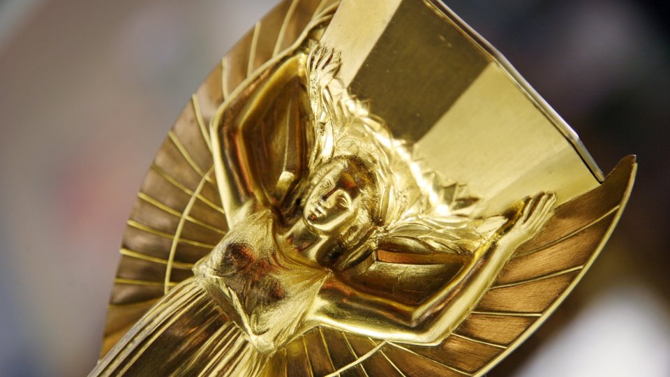 The Most Infamous Trophy Thefts In The History Of Football | The18