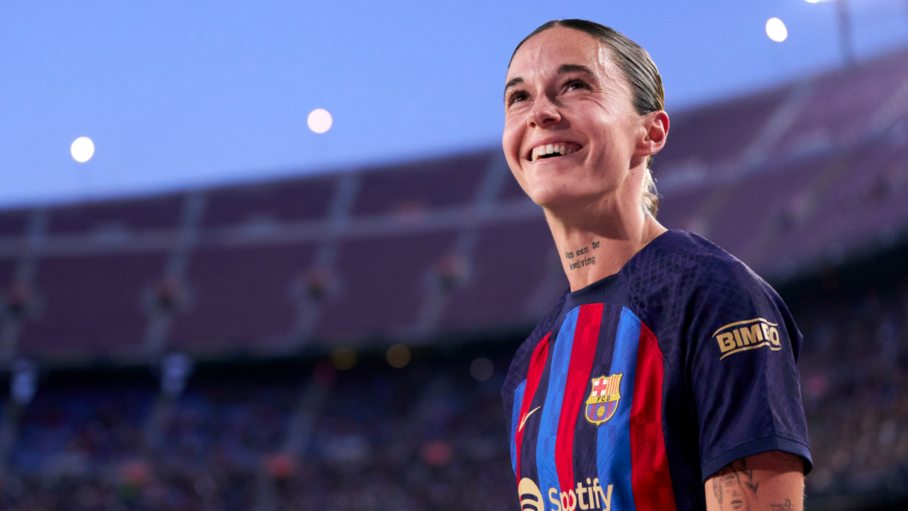 Watch: 25-yard Mapi Leon goal fires Barca into UWCL semis