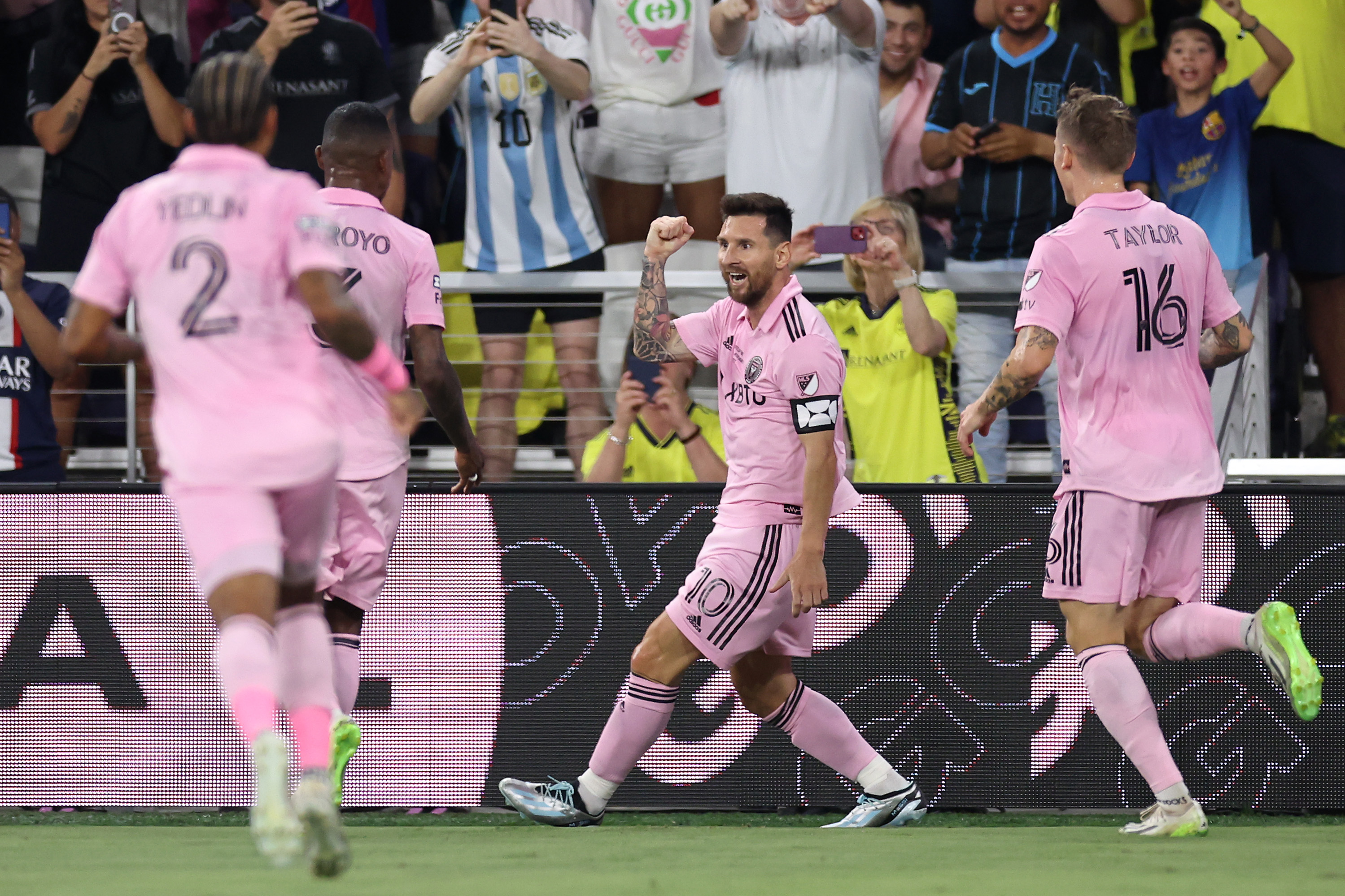 Inter Miami's record before and after Lionel Messi signing