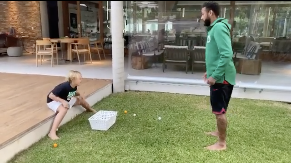 Neymar Pulls One Of The Best Soccer Pranks On His Own Son