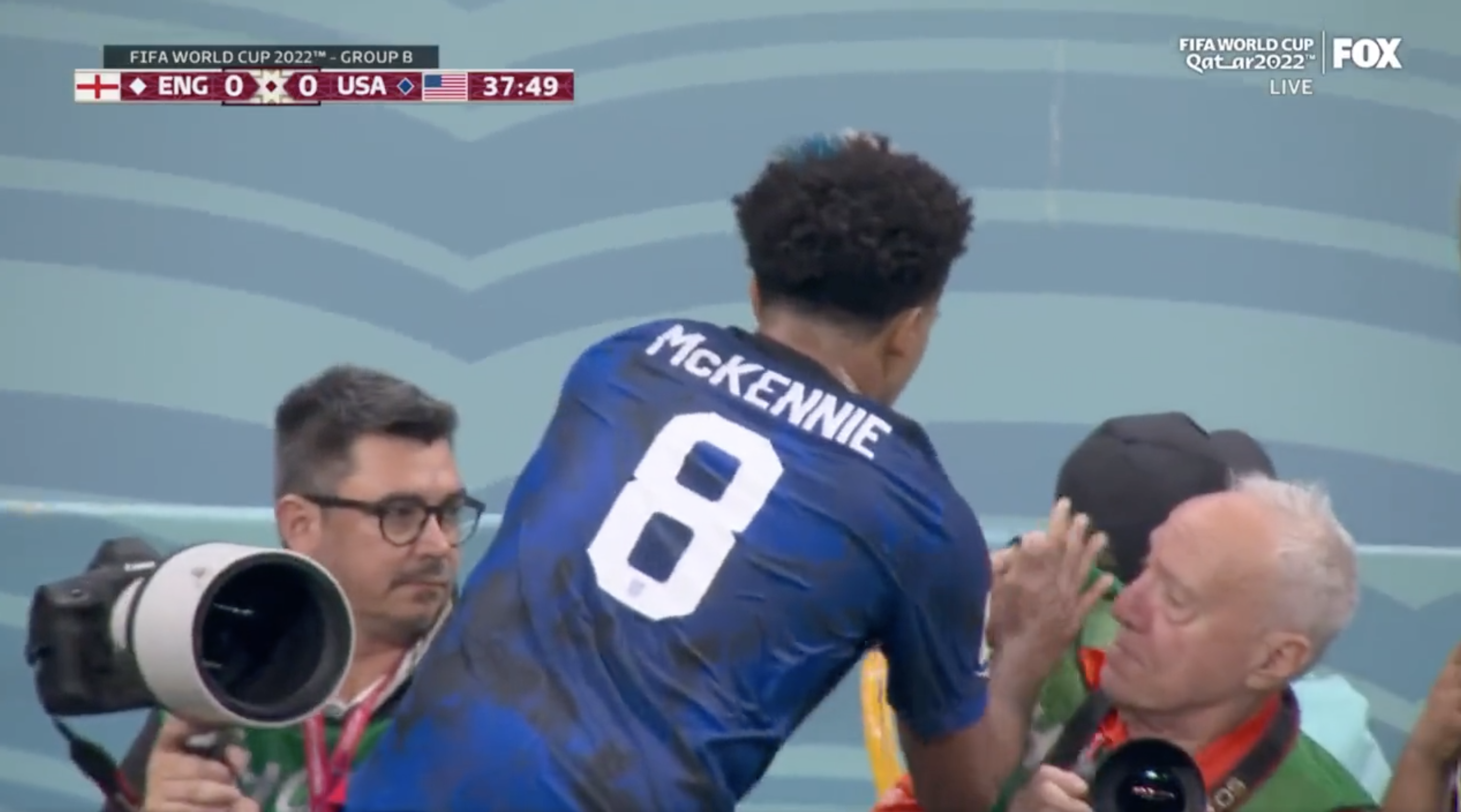 We're Still Laughing At The Mckennie Photographer Bib Moment