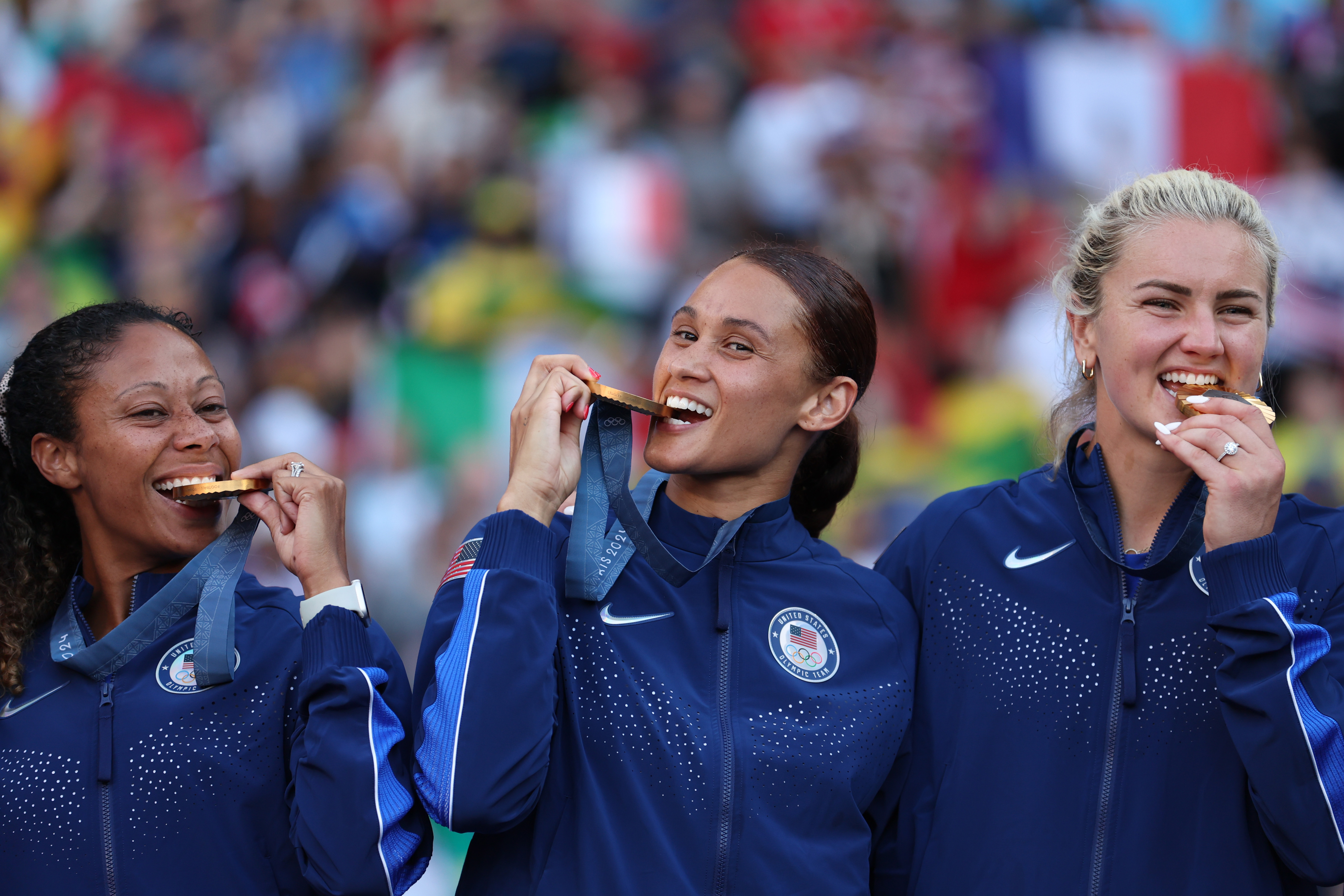 Lynn Williams medal story: USWNT star shares how she broke medal