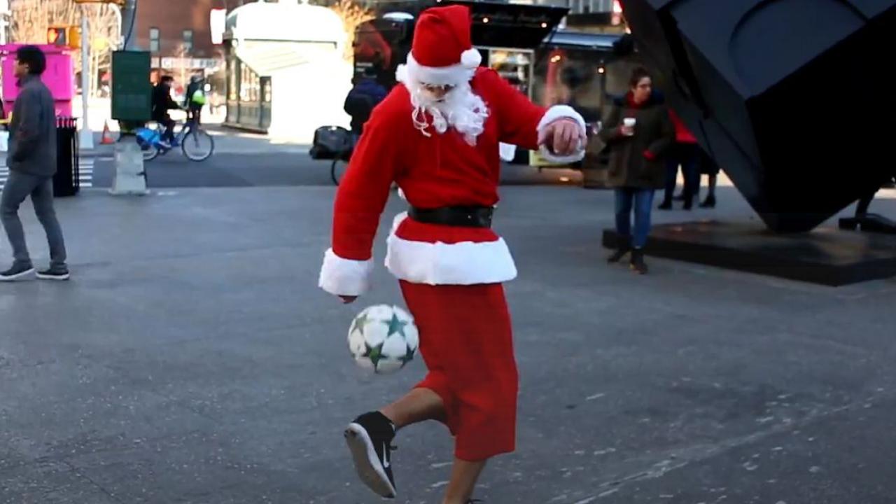 Santa Shows NYC His Soccer Skills In Hilarious Video | The18
