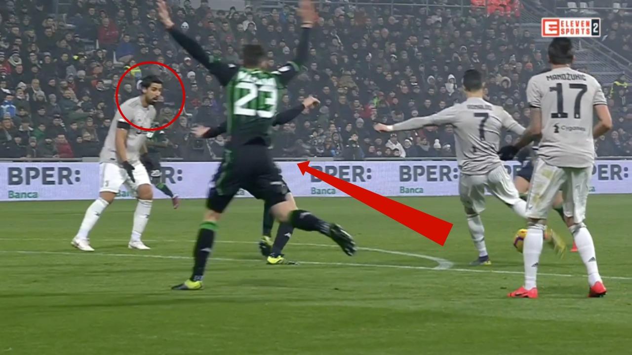 Ronaldo Rips A Half Volley Straight Into His Teammate’s Face, Ending Him