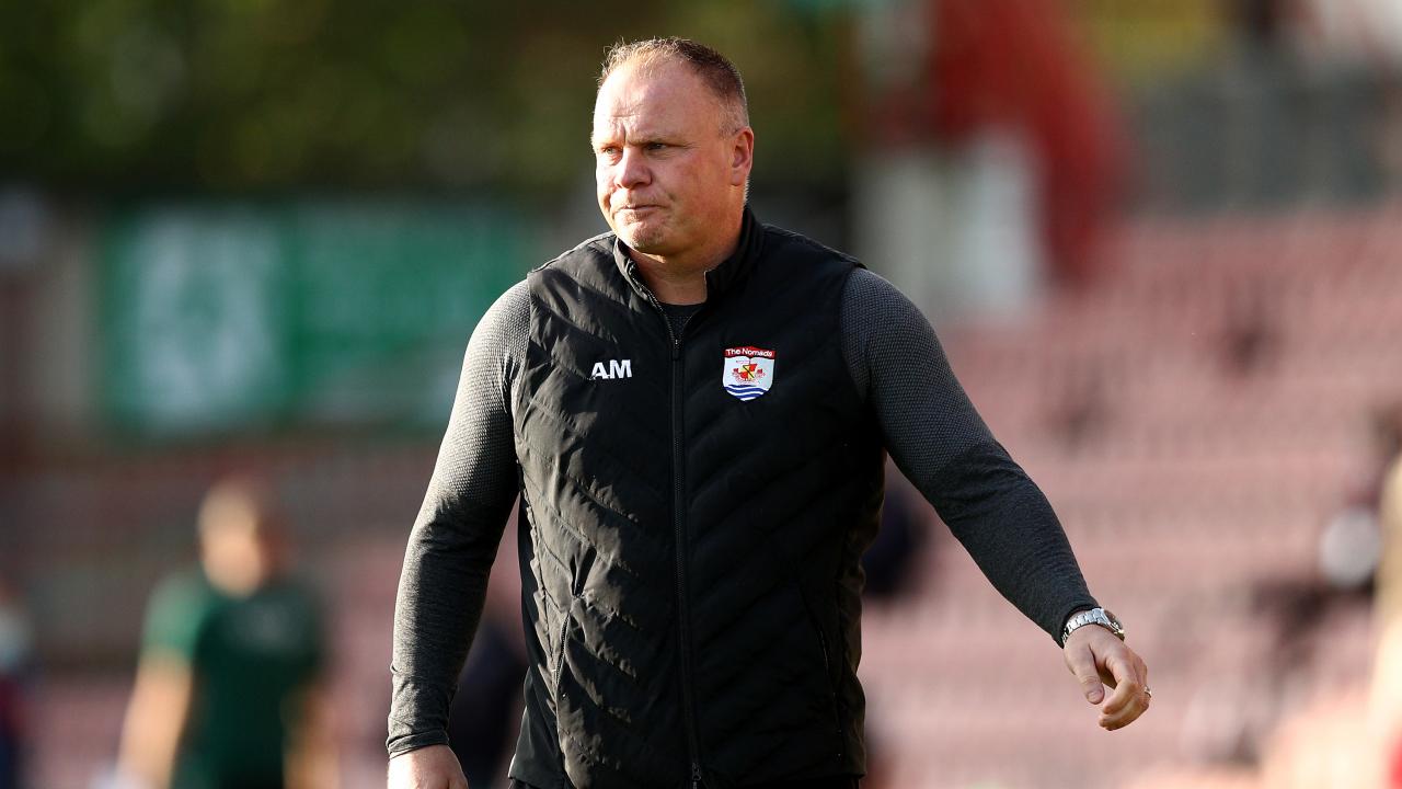 Andy Morrison Tells His Players To Ignore Covid Symptoms