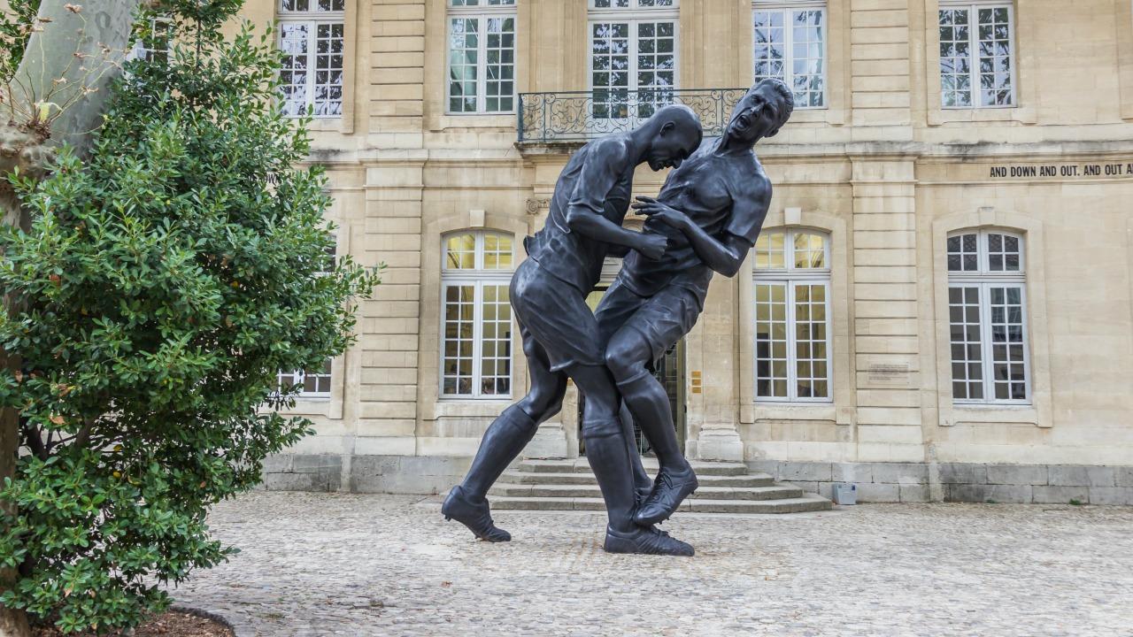 10 Of The Greatest Immortalizing Soccer Statues On The Planet | The18