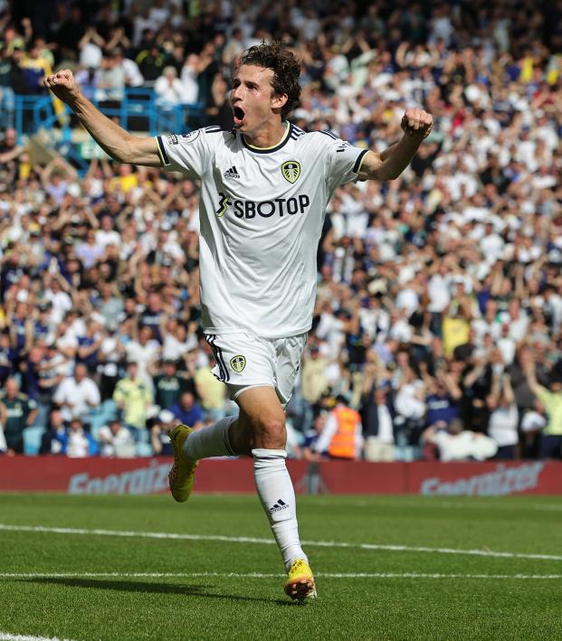 Watch: Game-Winning Brenden Aaronson Goal vs Wolves (Kind Of)