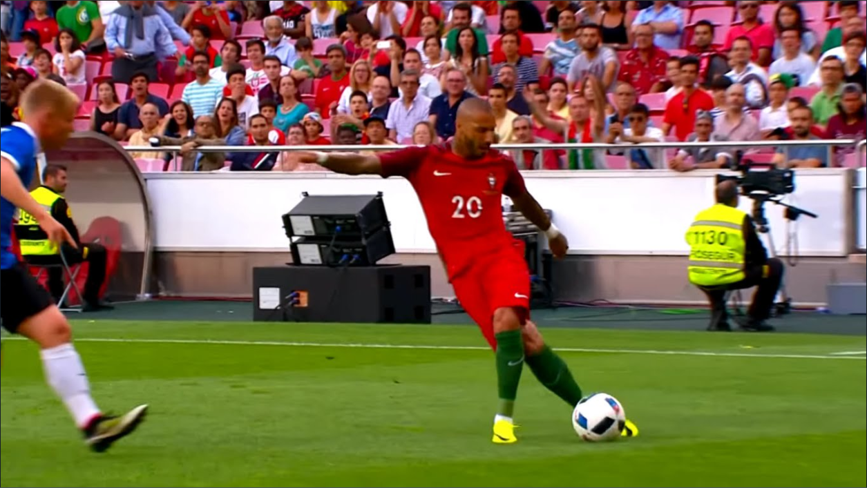 Collection of Amazing Soccer Passes